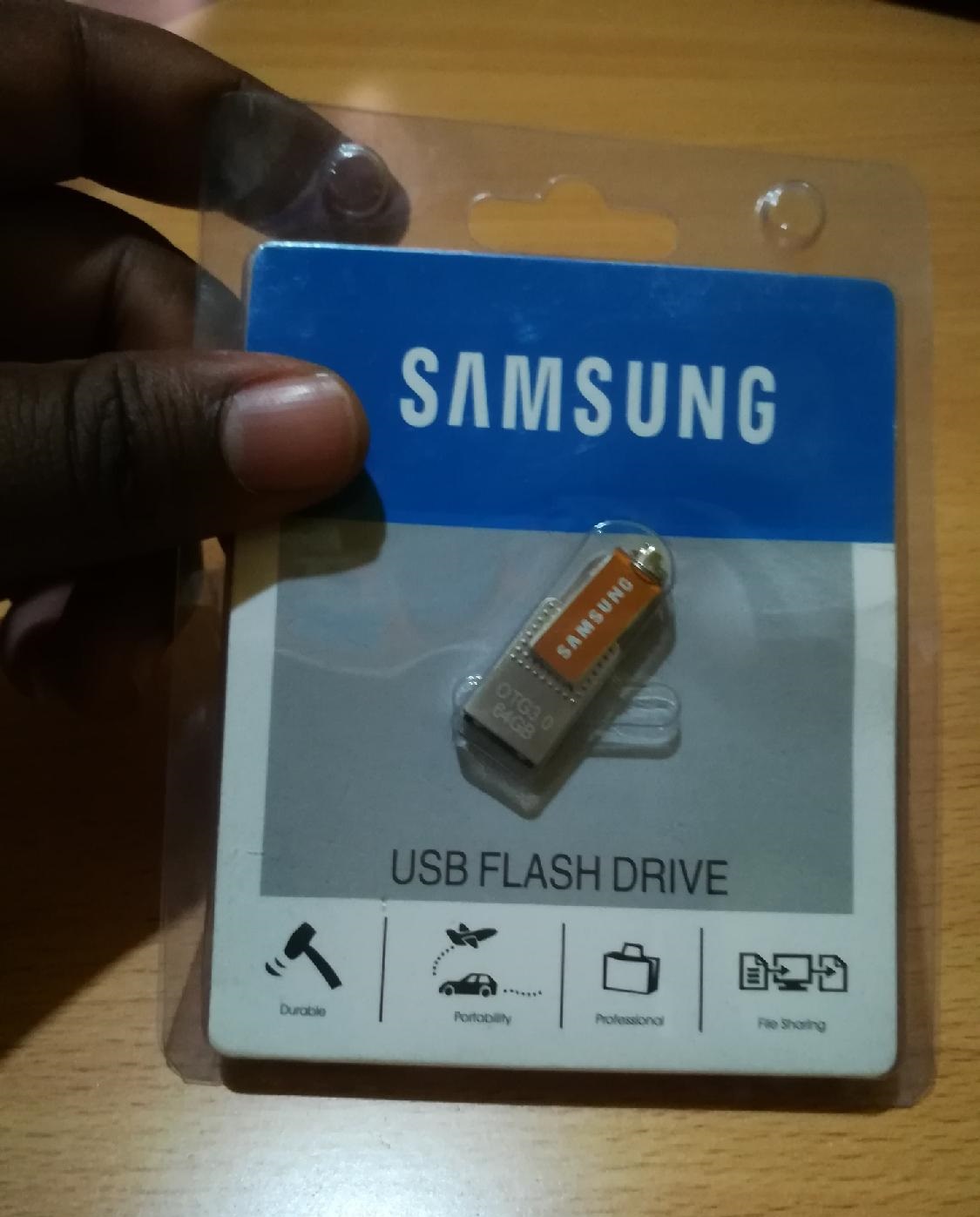 Samsung OTG Flash 64GB - IMAKART