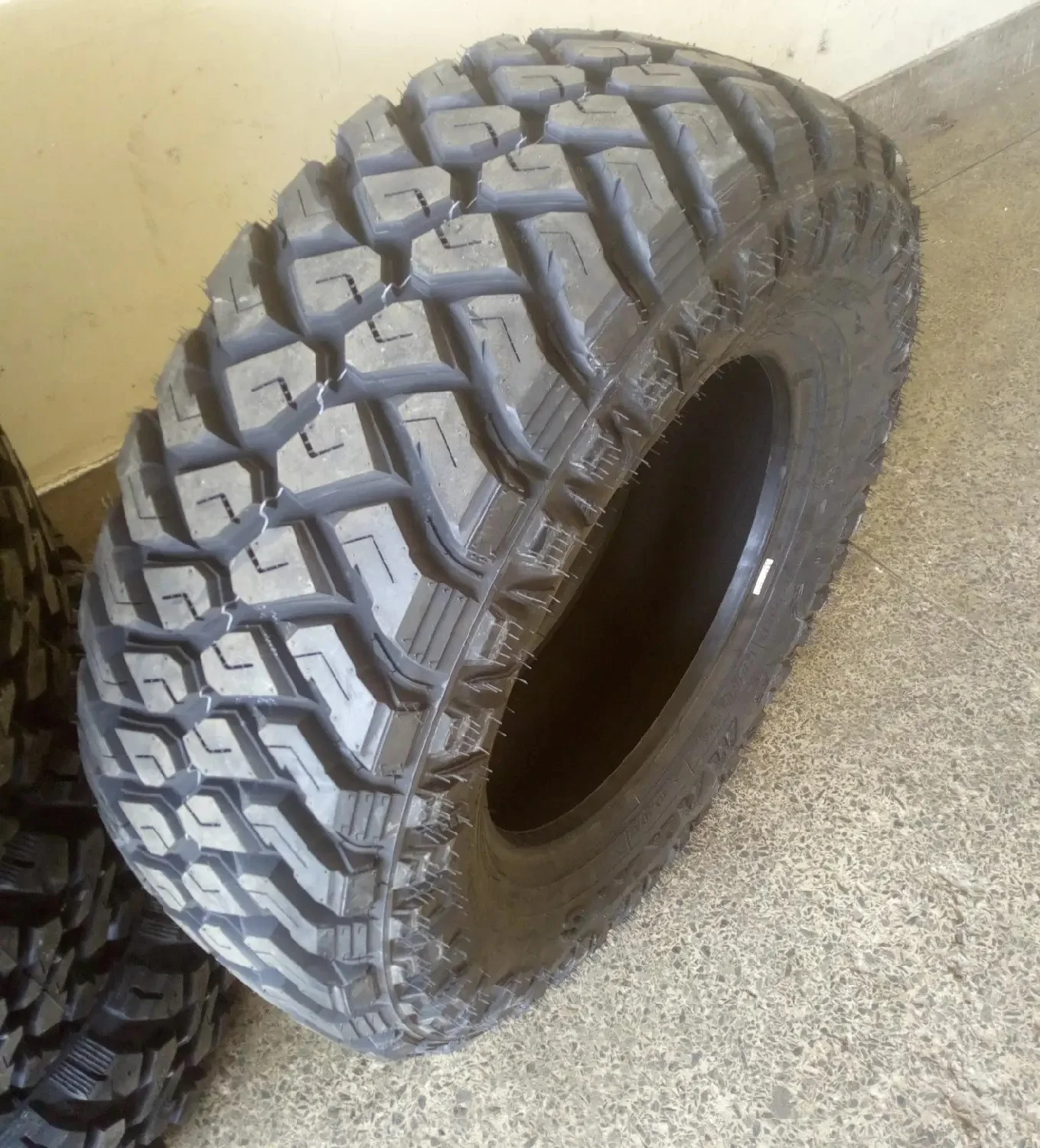 Toyota Premio Rear Monroe Shocks - IMAKART